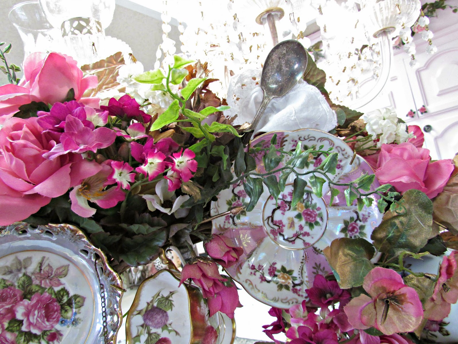 Penny's Vintage Home: How to Make a China Tea Cup Wreath