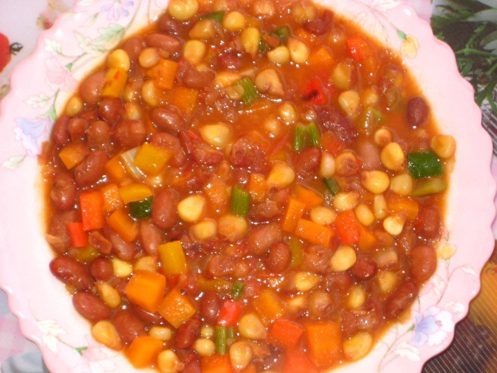 Kenyan Recipes Galore...: FRIED GITHERI WITH IDAH CHEGE