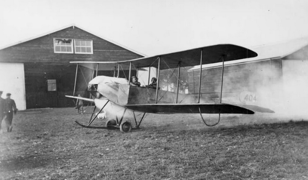 AVIÕES MILITARES: Avro 500