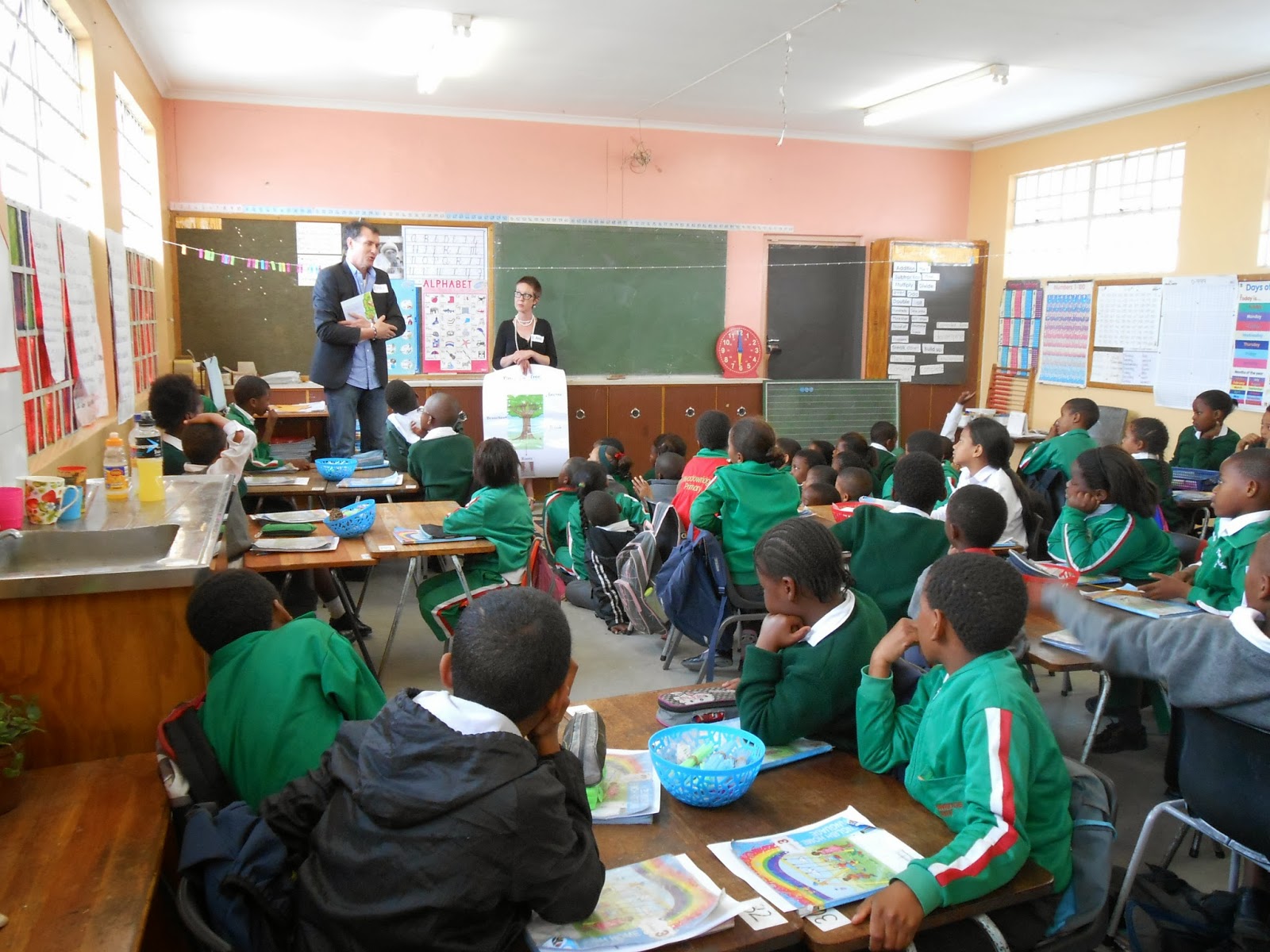 READ to RISE: Visit to Meadowridge Primary School.... 30 October 2013