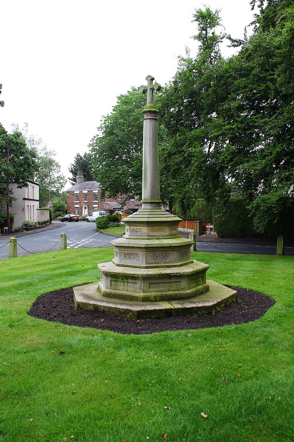 Roads and artifacts: Aughton or Holt Green Coronation Cross