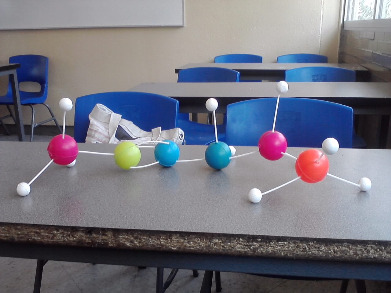 quimica: examen de modelos tridimensionales, SERGIO ALAN PIÑA MOREALES ...