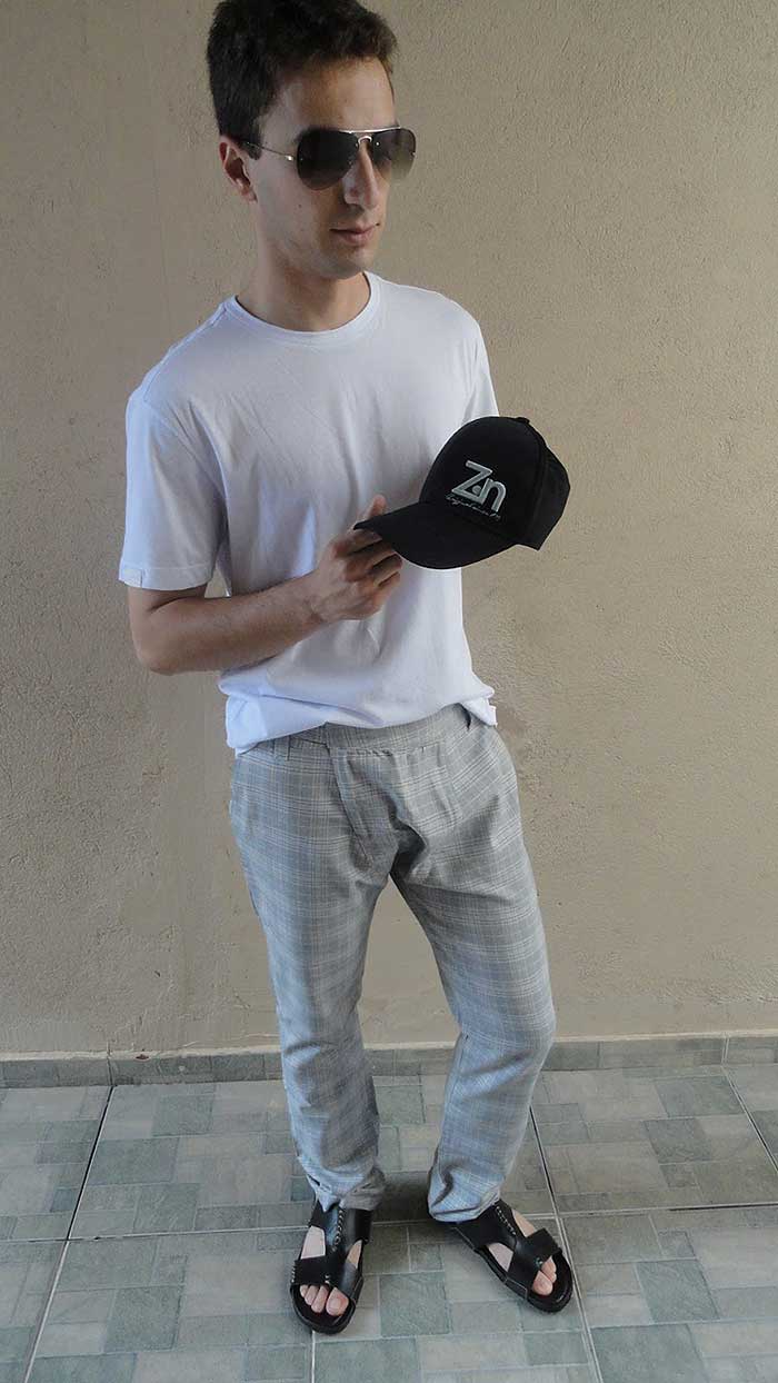 Pé de Chinelo: Cada vez mais os homens incorporam o chinelo a um visual ...