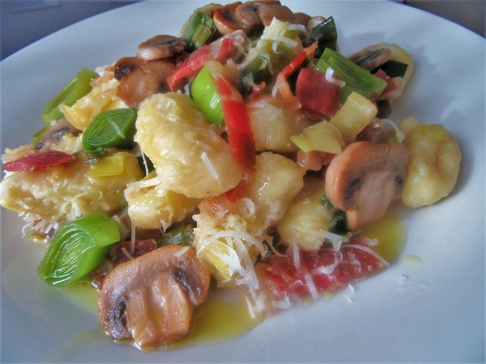 Njoke - kućna radinost / Homemade gnocchi