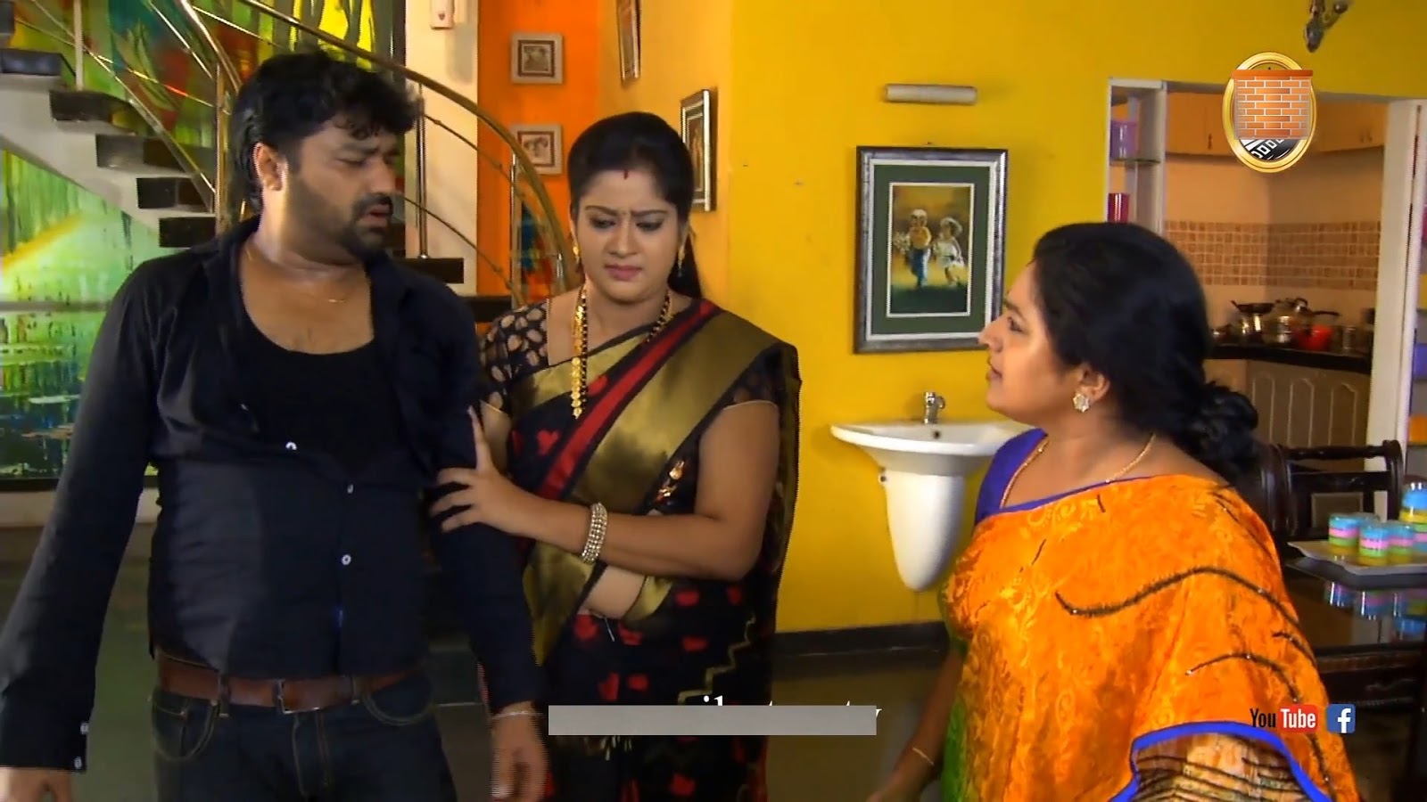 actress rare collections: Tamil serial actress rare navel slip