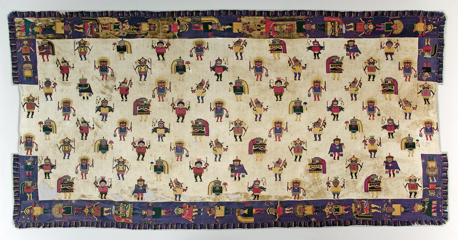 ICArte: El Manto Blanco de Paracas se muestra al público, por primera ...