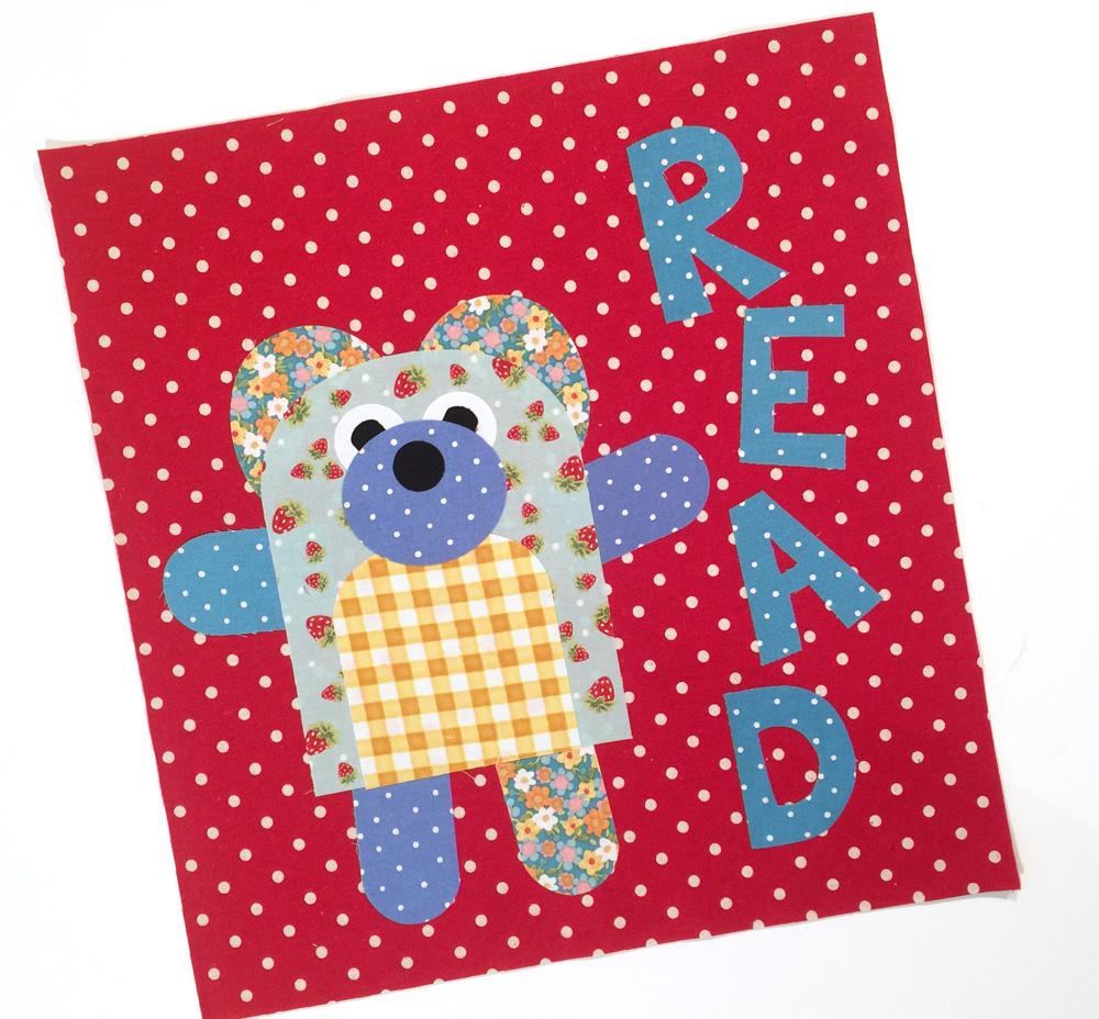 Jennifer Jangles Blog: DIY Applique Book Bag with Jennifer Jangles