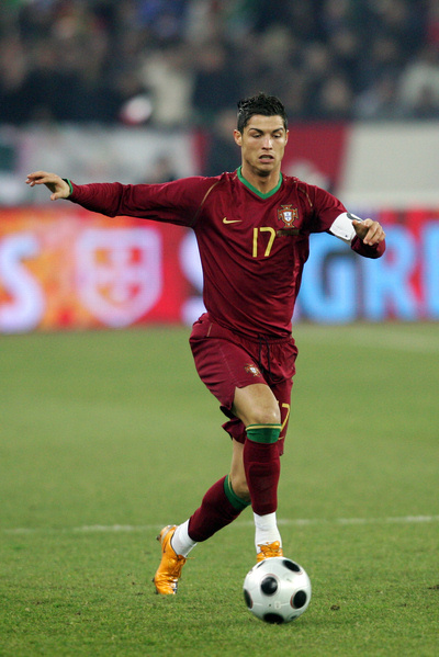 Best Celebrity: Cristiano Ronaldo Football Player