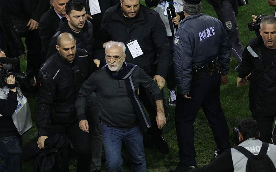 Το ανατρεπτικό: ΙΒΑΝ ΣΑΒΒΙΔΗΣ