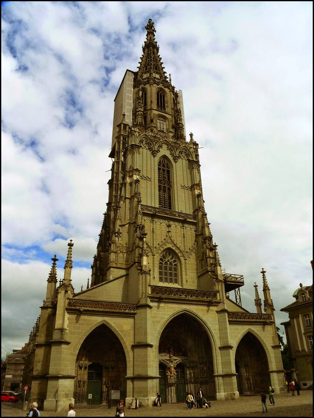 Bern Munster: Tallest collegiate church in Switzerland - Travel Tourism ...
