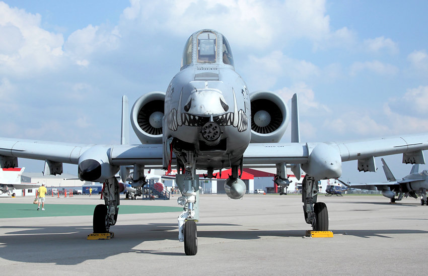 GOTHIC-AIR: FAIRCHILD REPUBLIC A-10 THUNDERBOLT II: AIRCRAFT DESIGNED ...