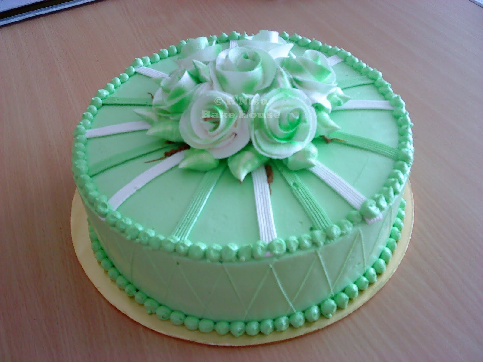 R'NISA BAKE HOUSE: Kek - Kek