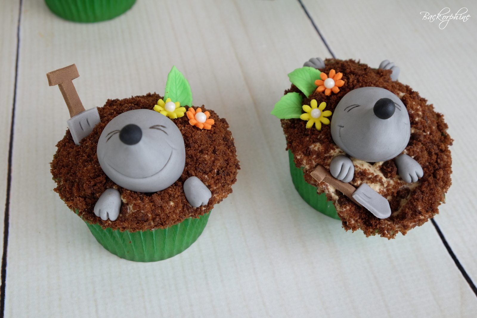 Backorphine: Maulwurf Cupcakes / Mole Cupcakes