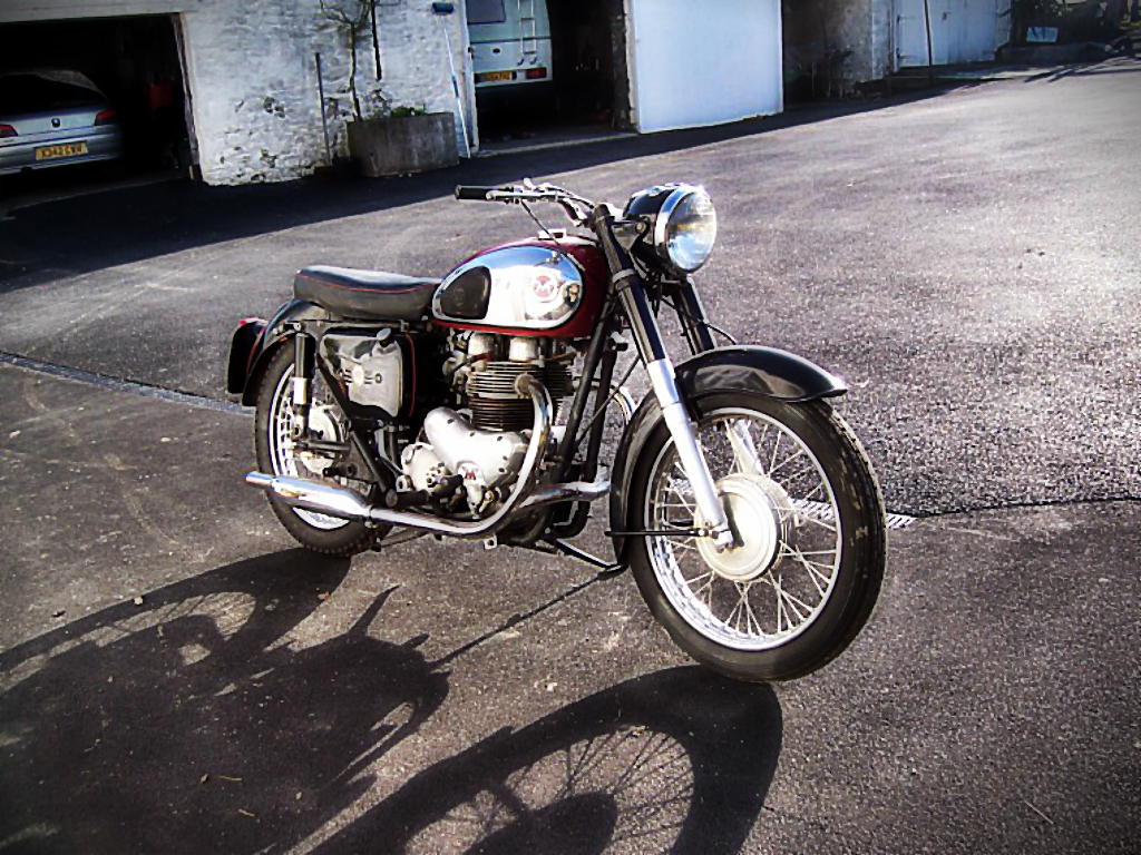 Matchless G12 650 - Inazuma café racer