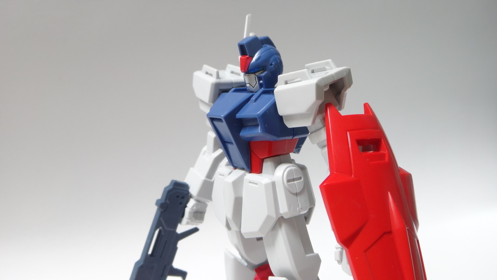 Gundam Baka Blog: [GUNPLA]NG 1/144 - ストライクダガー (Strike Dagger) (素組過程 ...