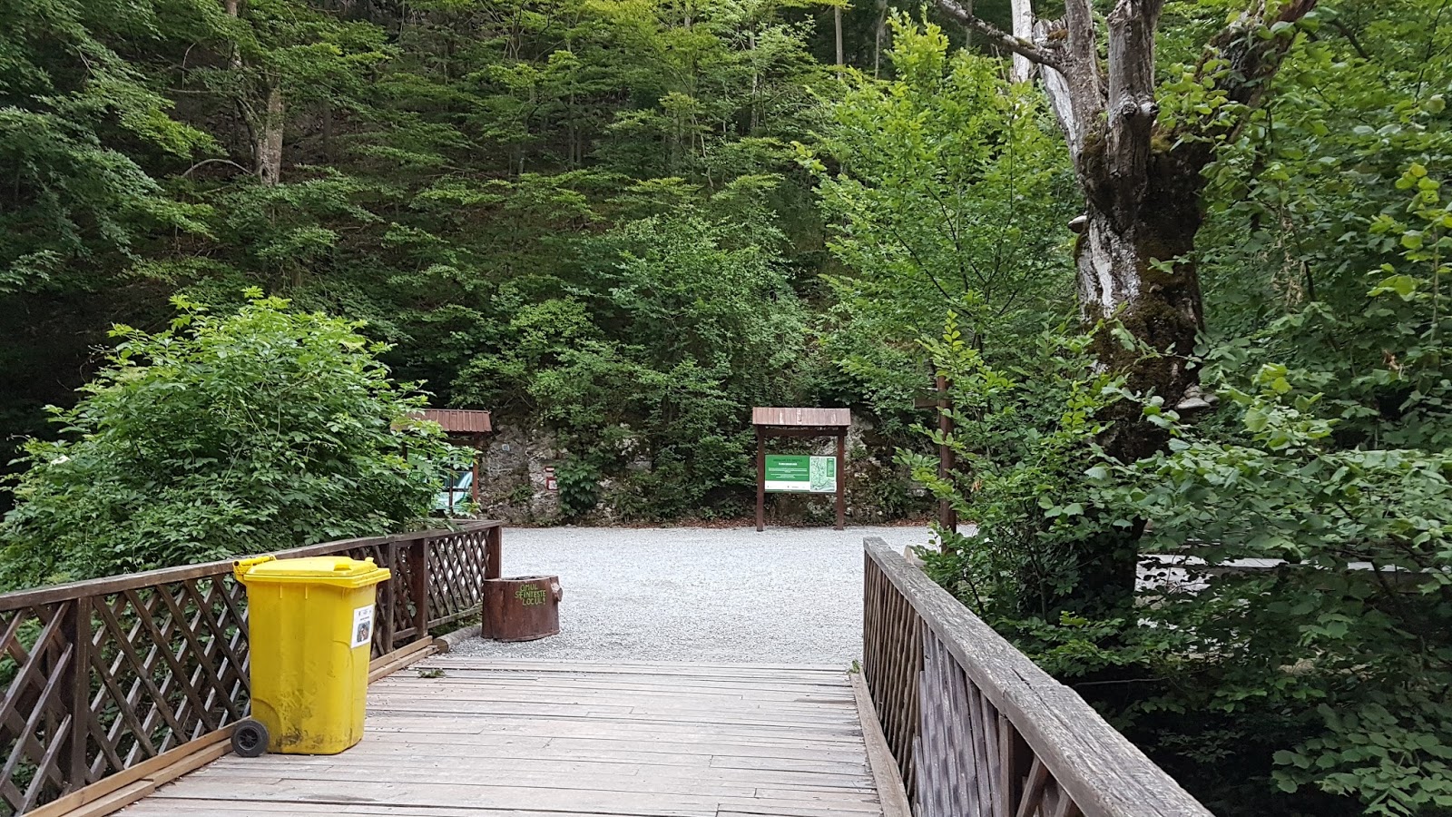 Prin Cheile Minisului - De la Anina la Bozovici