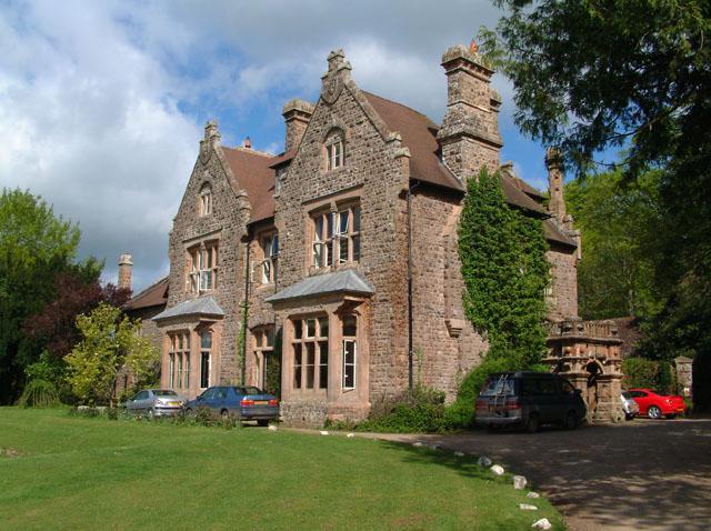 Landed families of Britain and Ireland: (187) Arnold of Nethercott ...