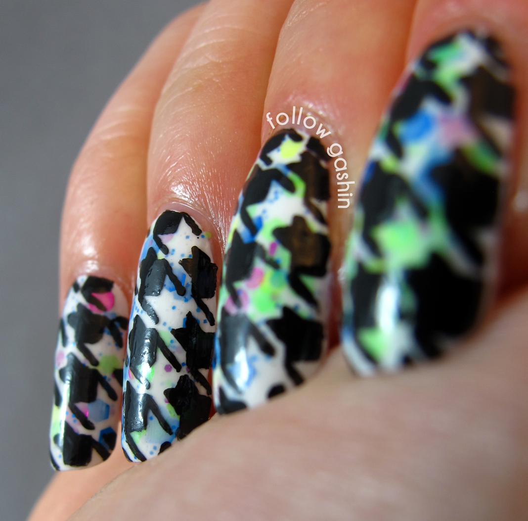 Follow Gashin SIMPLE R SUNDAY Houndstooth follow-gashin-simple-r-sunday-houndstooth