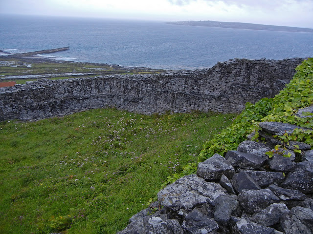 The Sanders Family Adventures Overseas: A Rainy Day on Inis Meáin ...