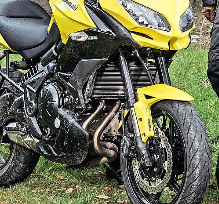 Sports Cycle: Road Test : 2015 Kawasaki Versys 650 vs Old Versys