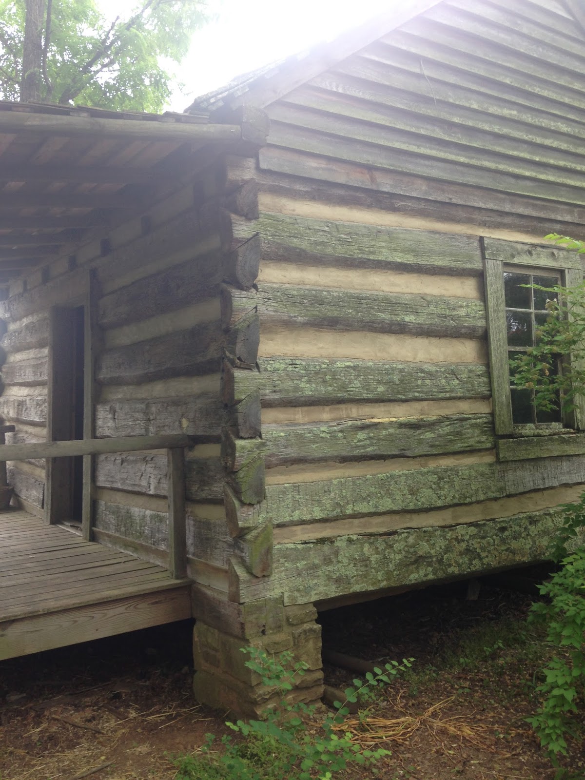 Colonial Quills: Colonial Log Cabins in the South
