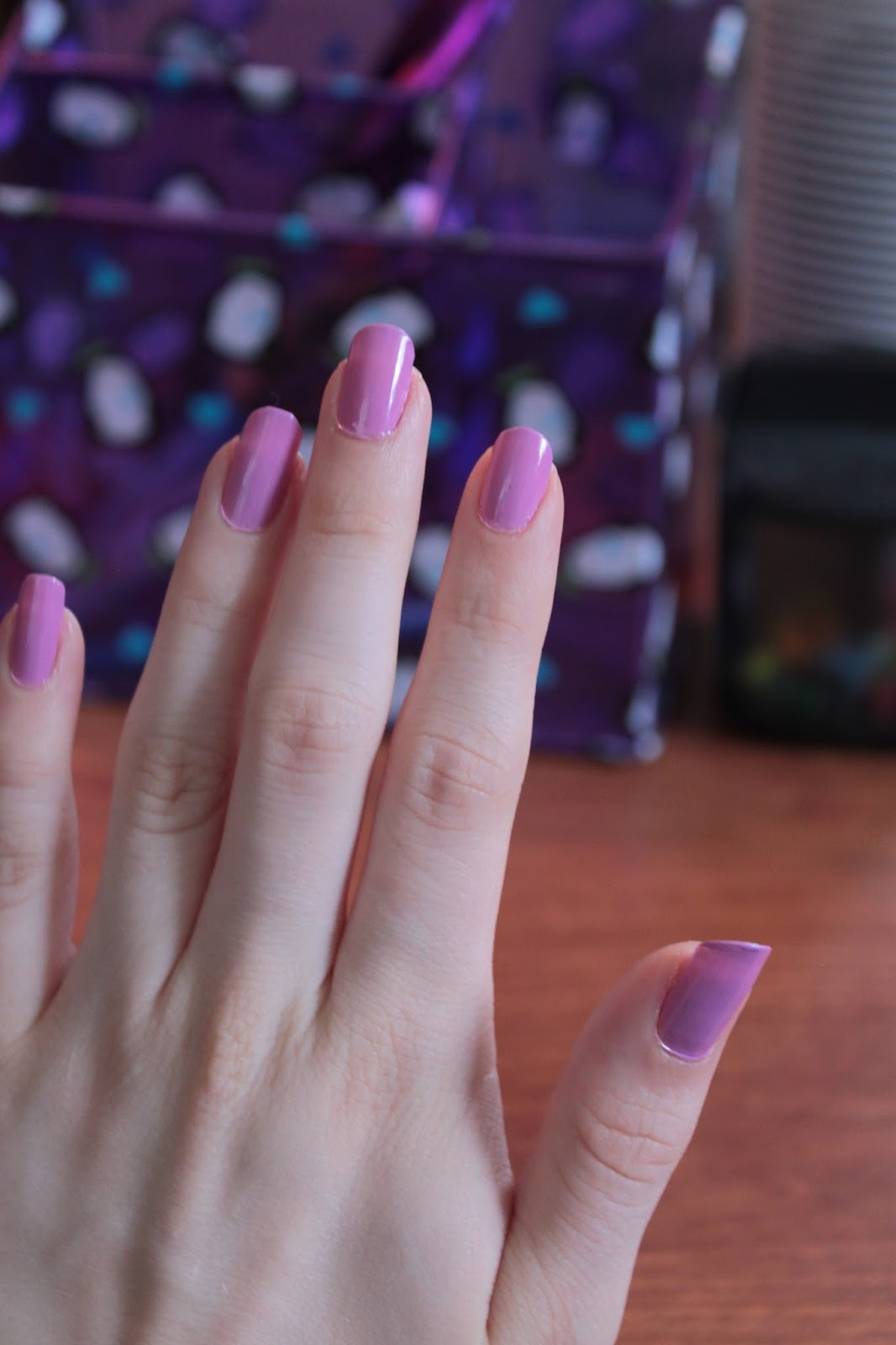 Inkspot: DIY: Diagonal Manicure