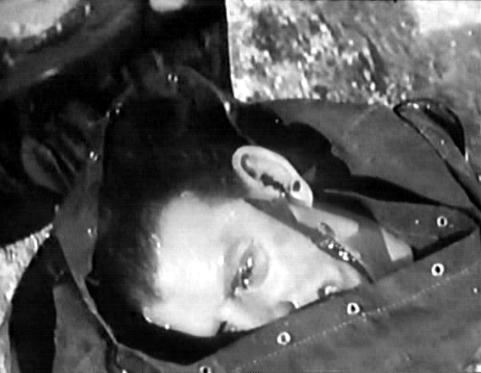 13: THE CRAWLING EYE / Tempean Films - 1958