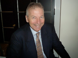 Americans and Stately Homes: A Fascinating Book – Number One London