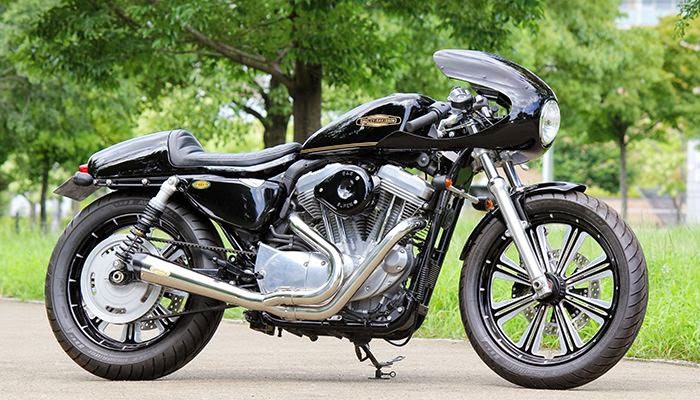 Racing Cafè: Harley Sportster 883 Cafè Racer by Motor Garage Goods