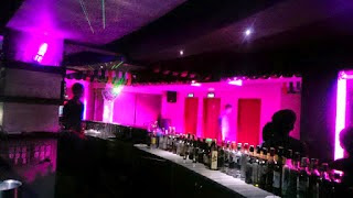 JUST FOUR REASONS: LIST OF BEST PUBS / LOUNGE BARS IN MANIPAL