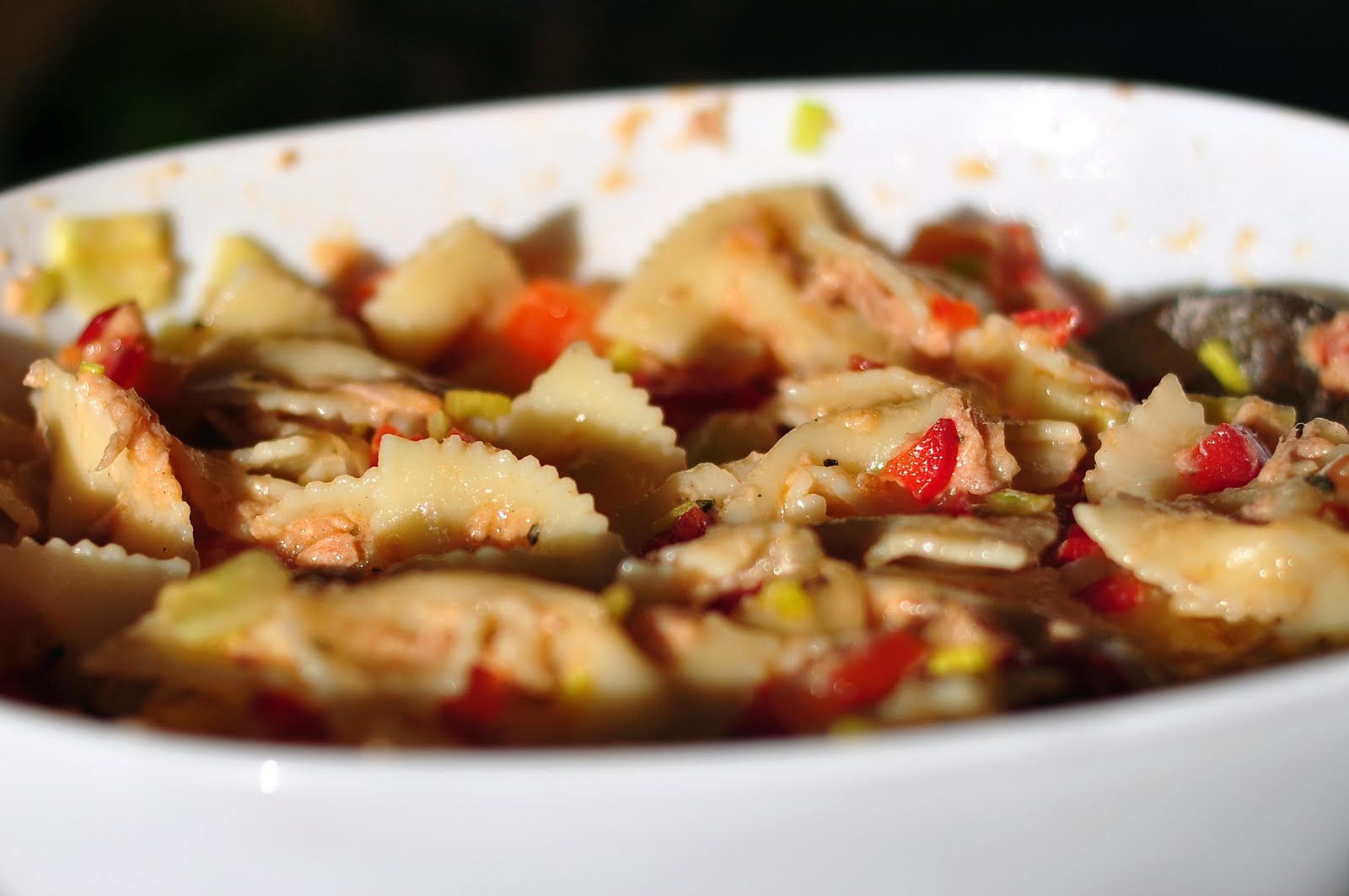 Širšių lizdas: Makaronų ir tuno salotos