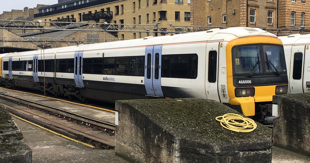British Diesels and Electrics: Class 466 Networker