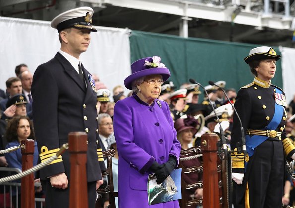 Queen Elizabeth and Princess Anne visit HM Naval Base