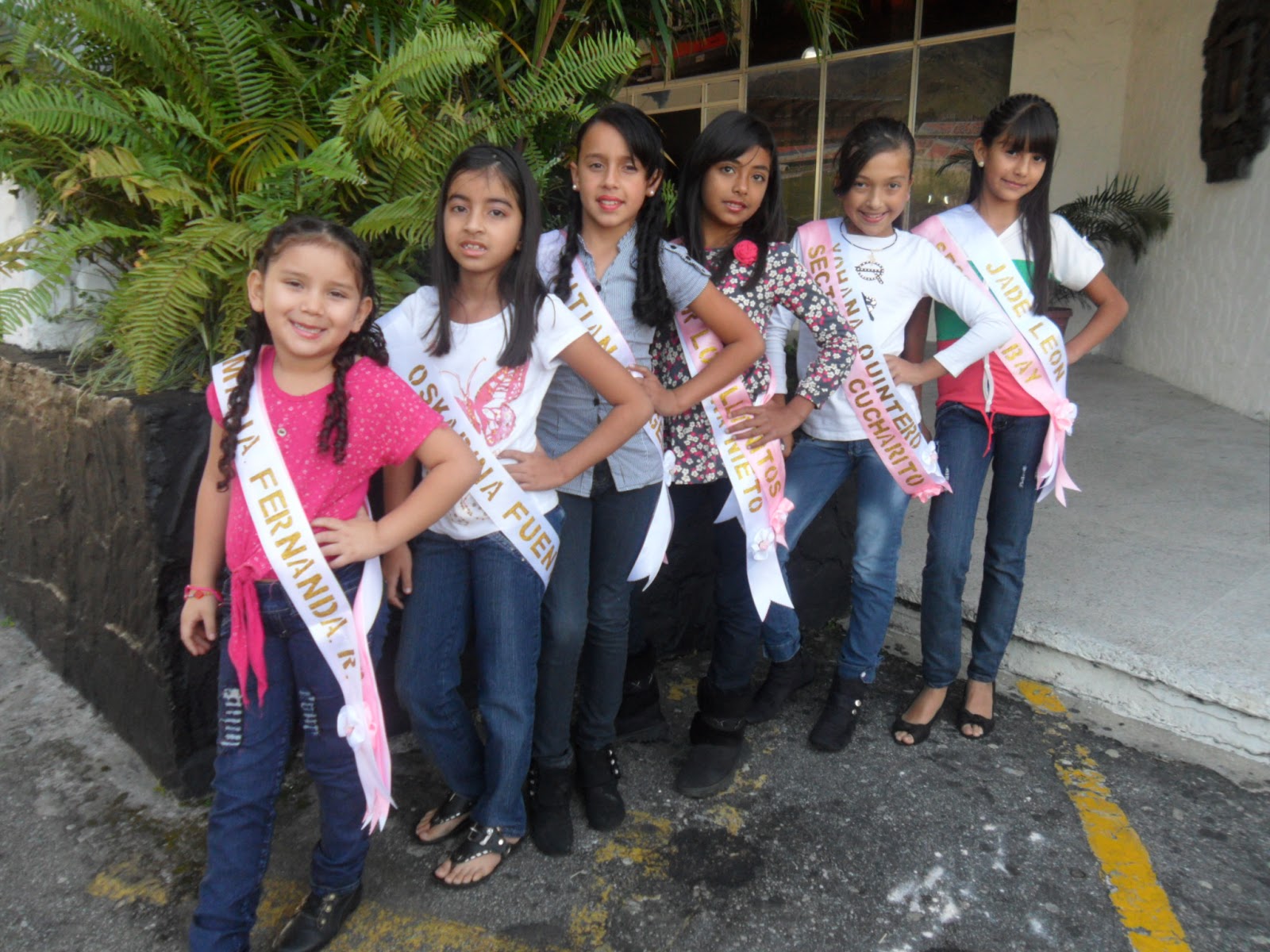 CHIPILÍN Frontera: CANDIDATAS A MINI REINA DE LAS FIESTAS DE TABAY