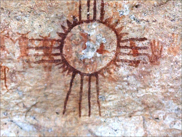 Rock Art Blog: A POSSIBLE TOTAL ECLIPSE OF THE SUN IN ROCK ART?