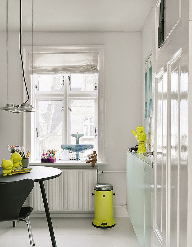 my scandinavian home: A striking black and white Danish home