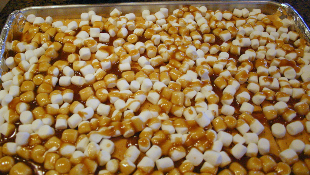 Cottage Frameworks: So Delish Caramel Heavenlies