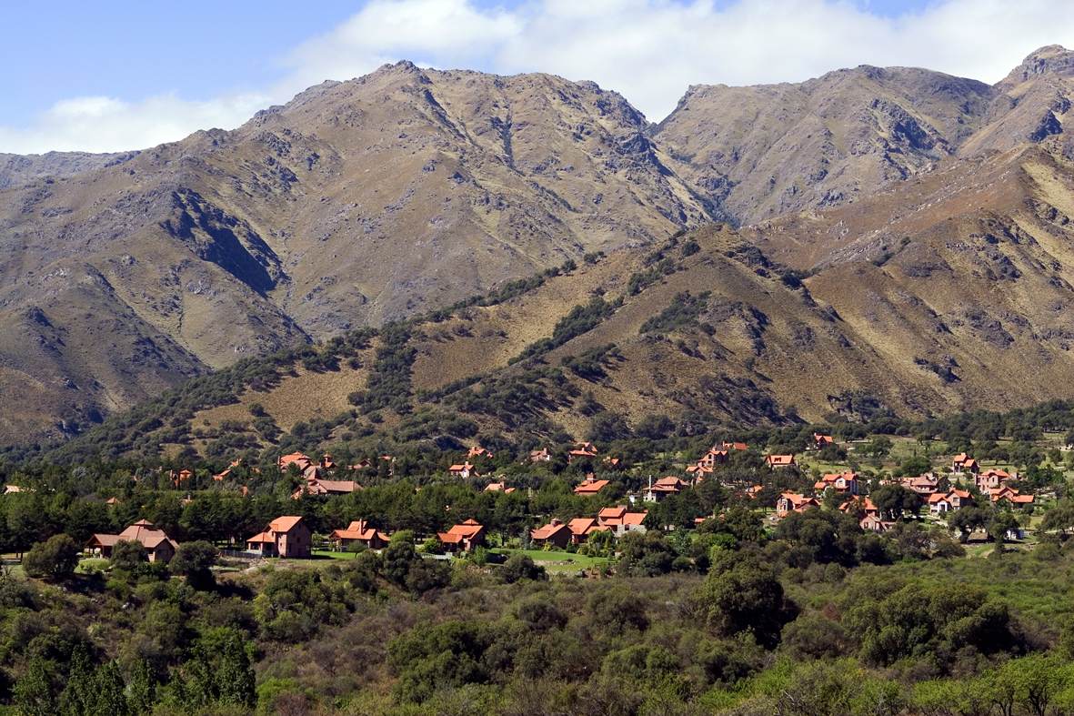 CONOZCAMOS LA ARGENTINA: VILLA DE MERLO (San Luis)