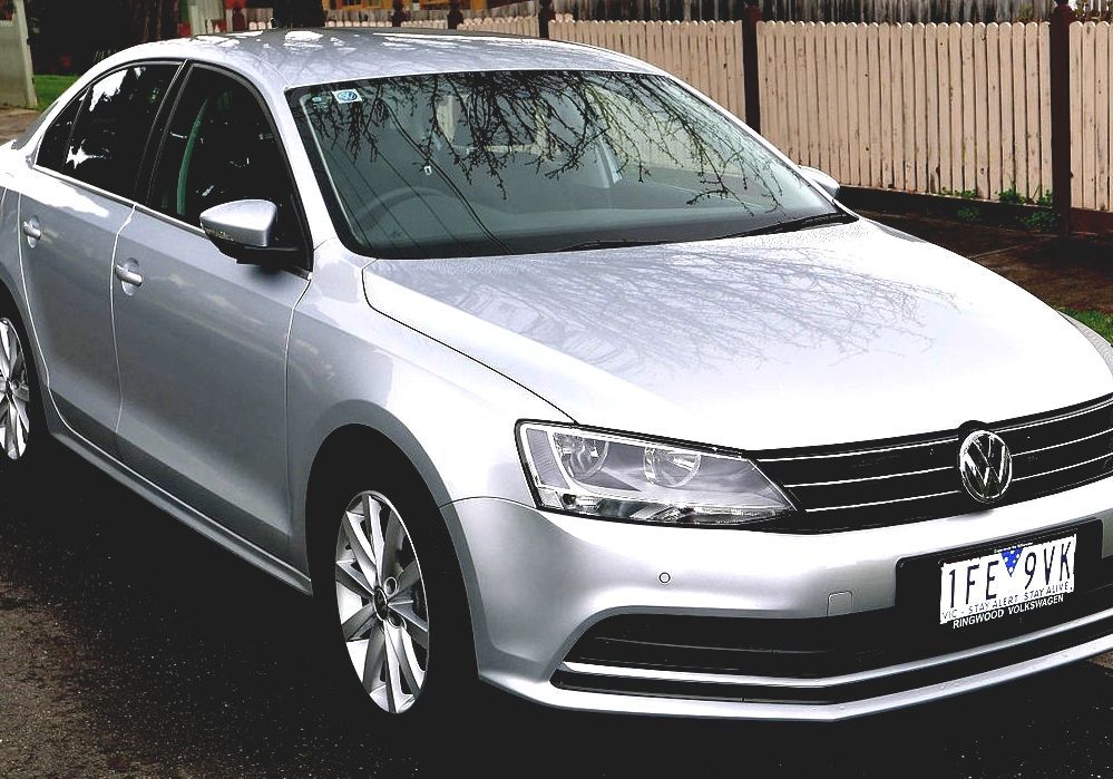Volkswagen Jetta - Jeta Car