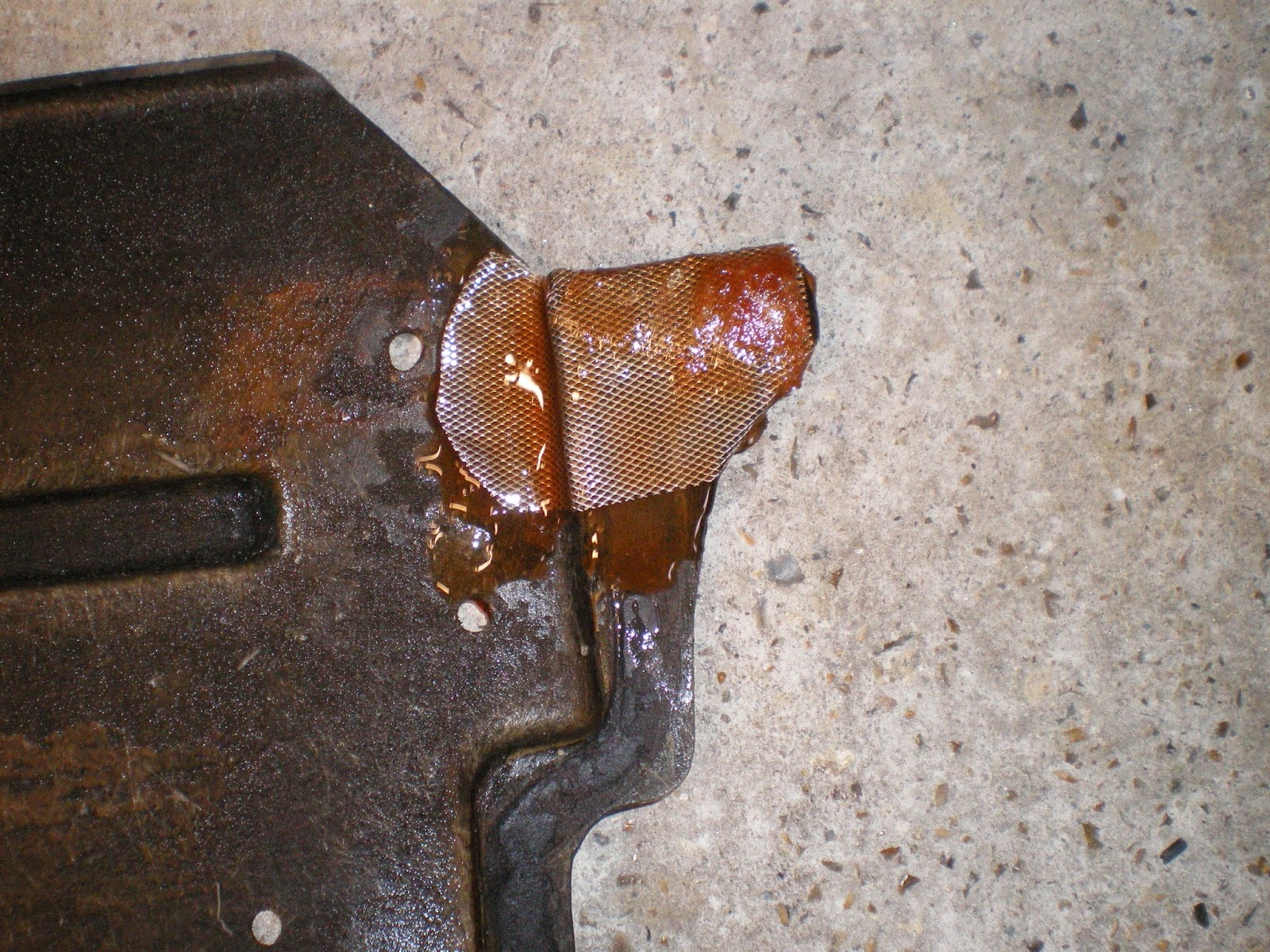 Lotus Excel Restoration: Removing the radiator, PAS pump and oil cooler