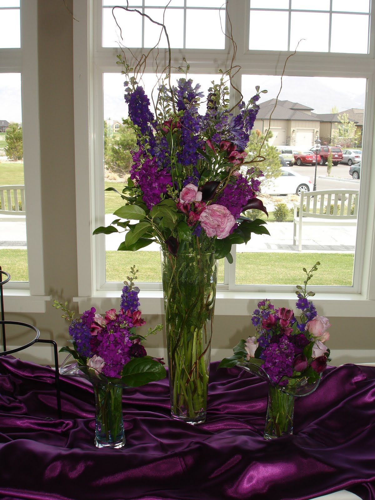 Flowers by Ashlee: Buffet pieces and head tables