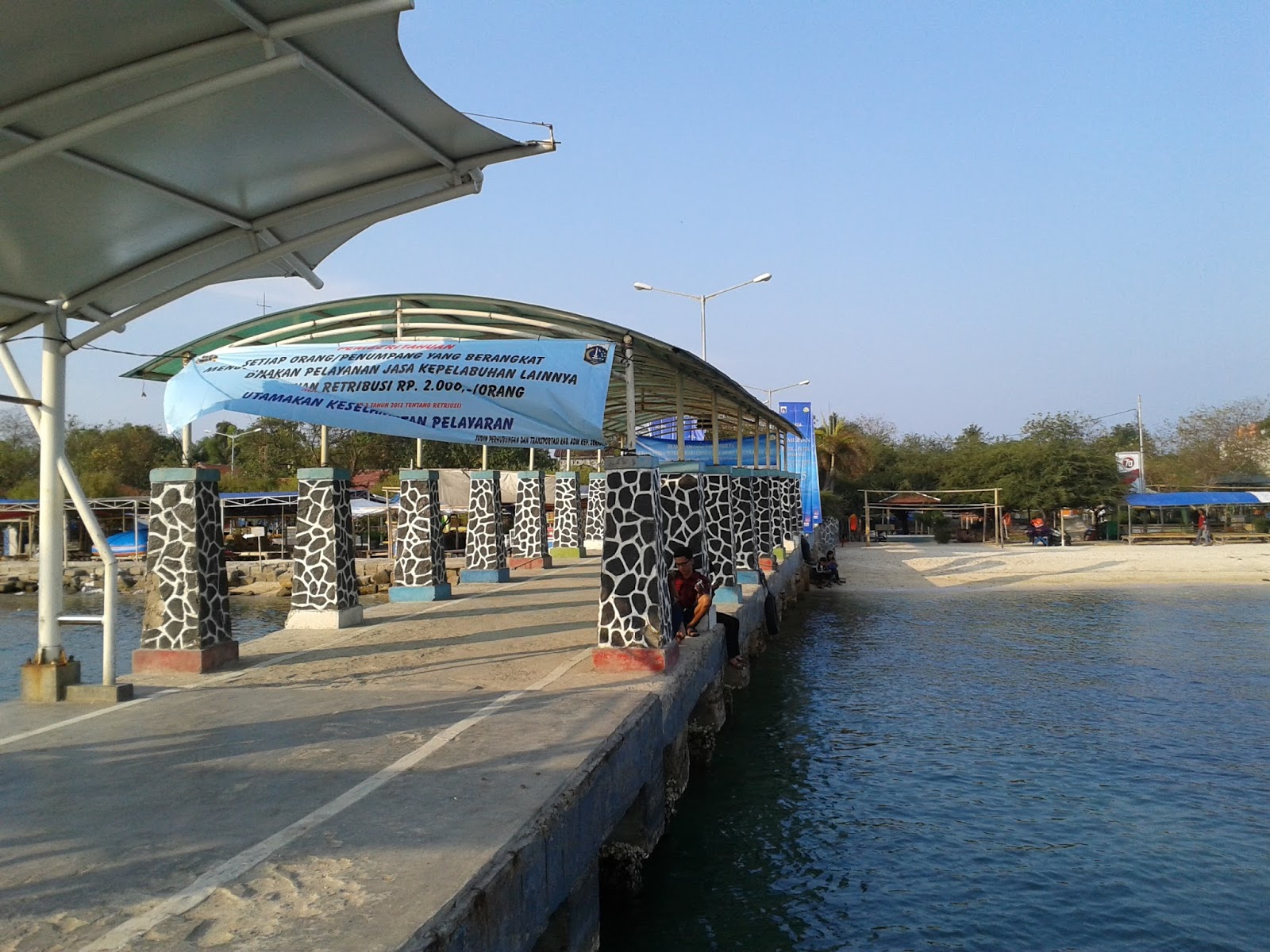 "Sang Petualang": Sekilas Tentang Pulau Untung Jawa