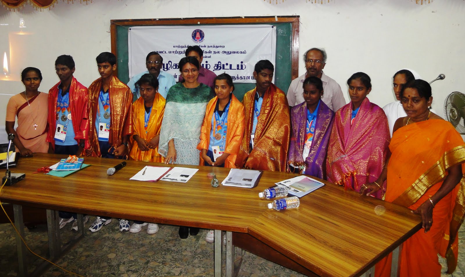 Viluthugal News: Special Olympic-2011 medal winners honoured by Trichy ...