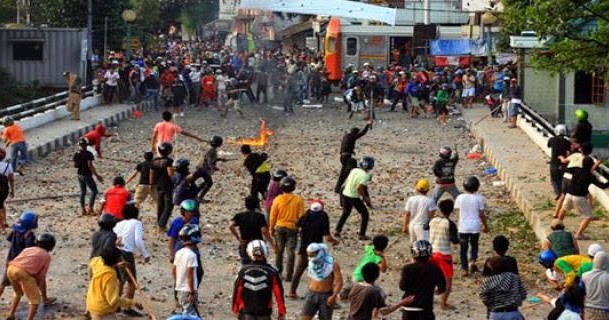 Fajar'S: Kenakalan Remaja di Indonesia