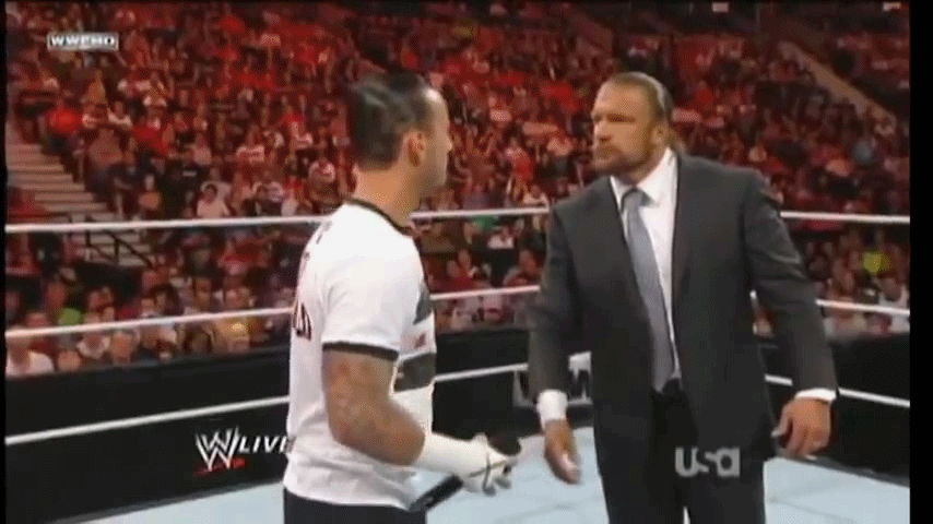 wrestling gifs: microfone