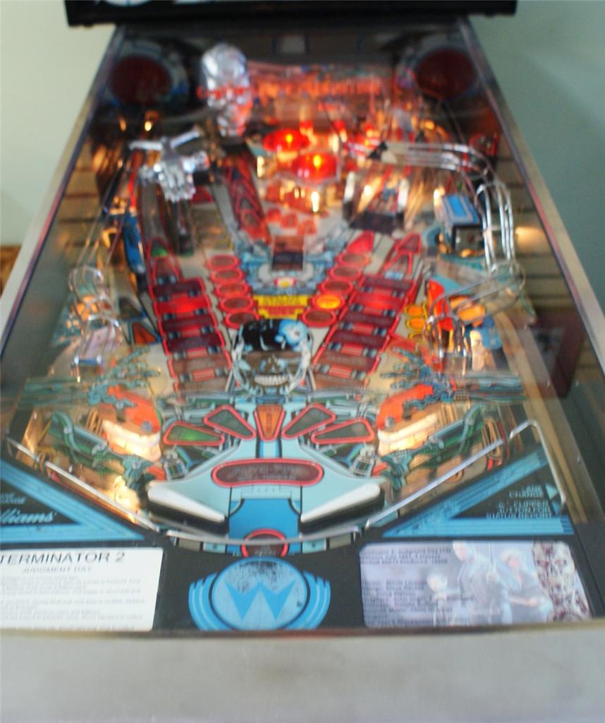 1991 WILLIAMS "TERMINATOR 2 - JUDGEMENT DAY" PINBALL MACHINE ~ Gold ...