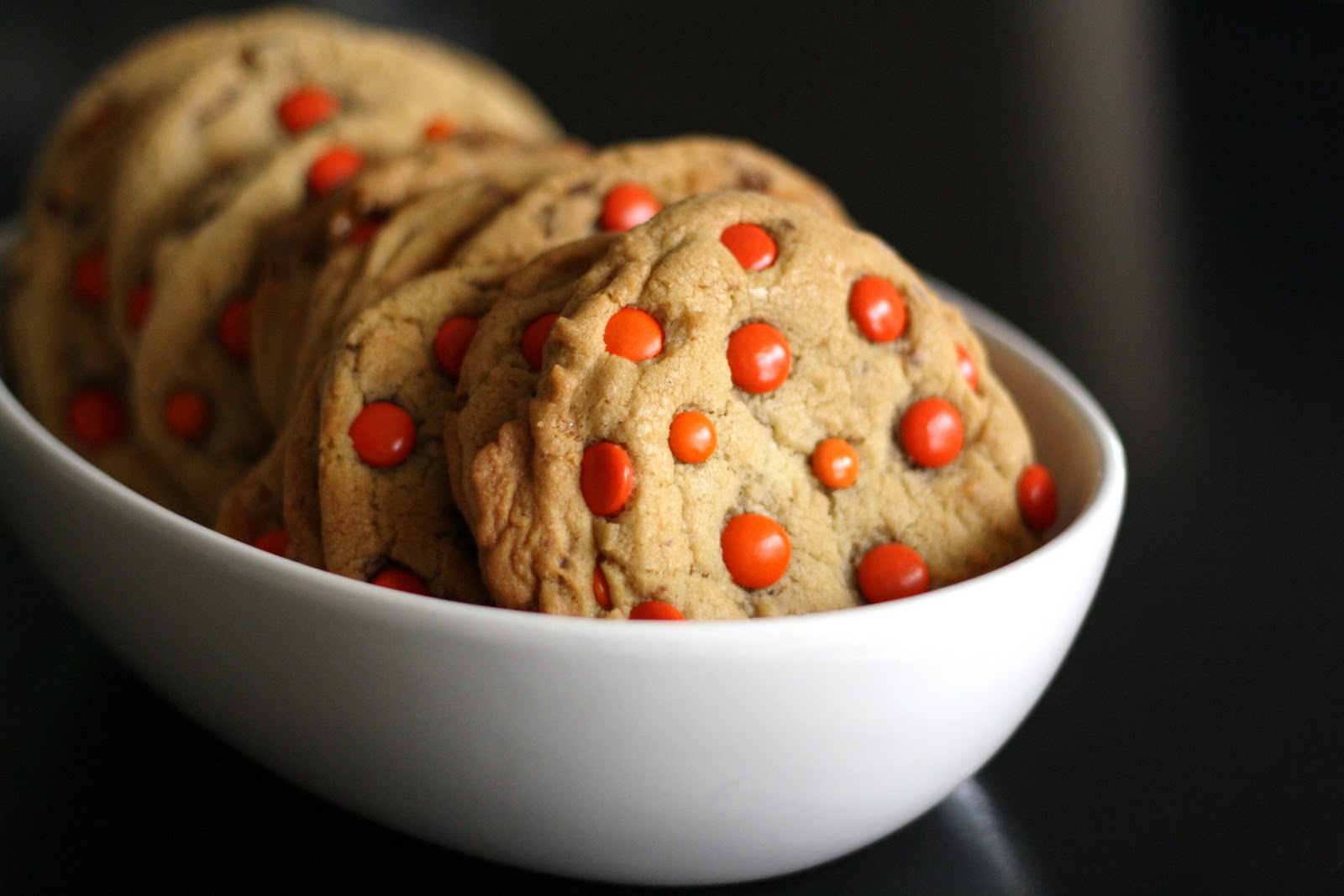 sunday sweets: chewy caramel mystery cookies