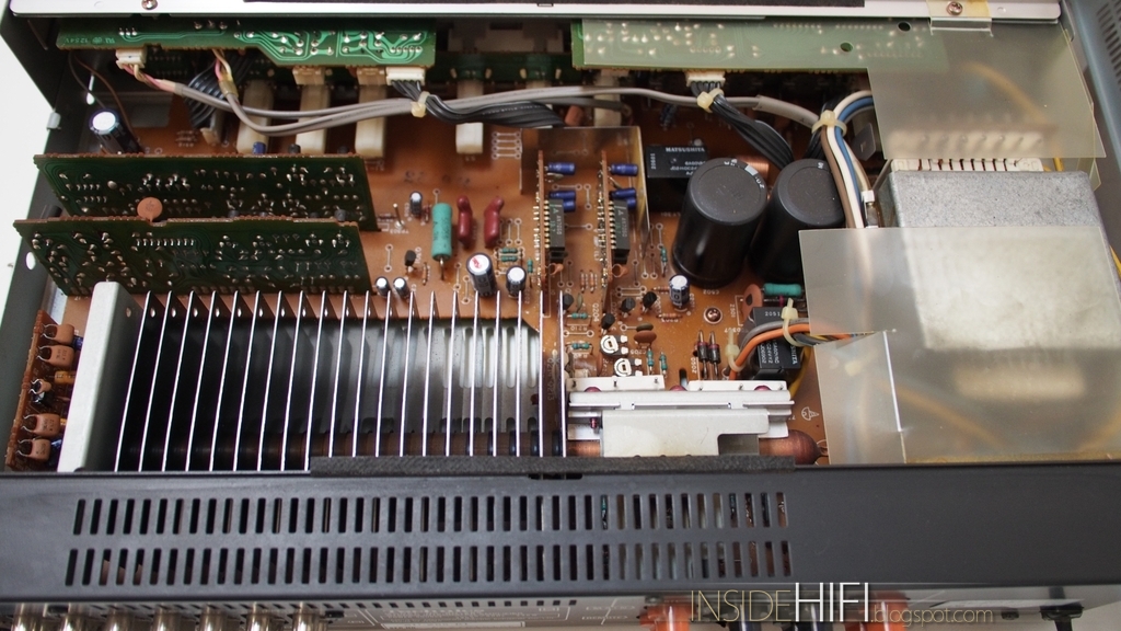 Inside Hi-Fi: Technics SU-Z65 (SU-Z65-EI)