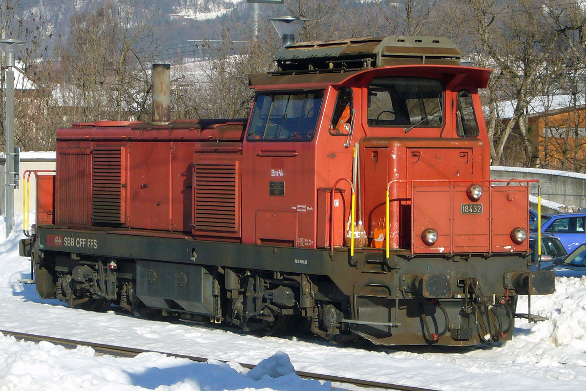 Planes and Trains - Trains: SBB / Bm 4/4 18432