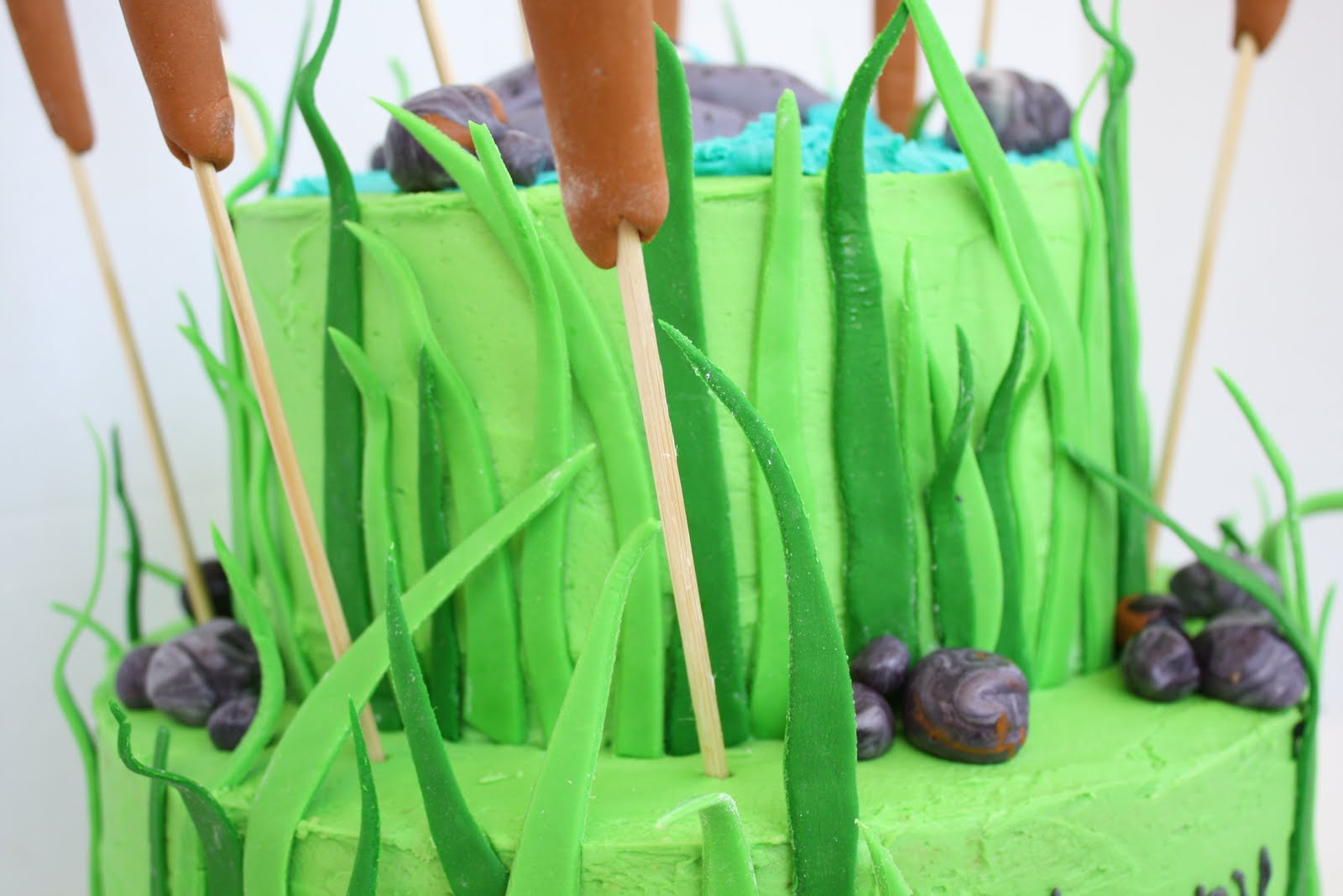 At Second Street: a fisherman's cake.